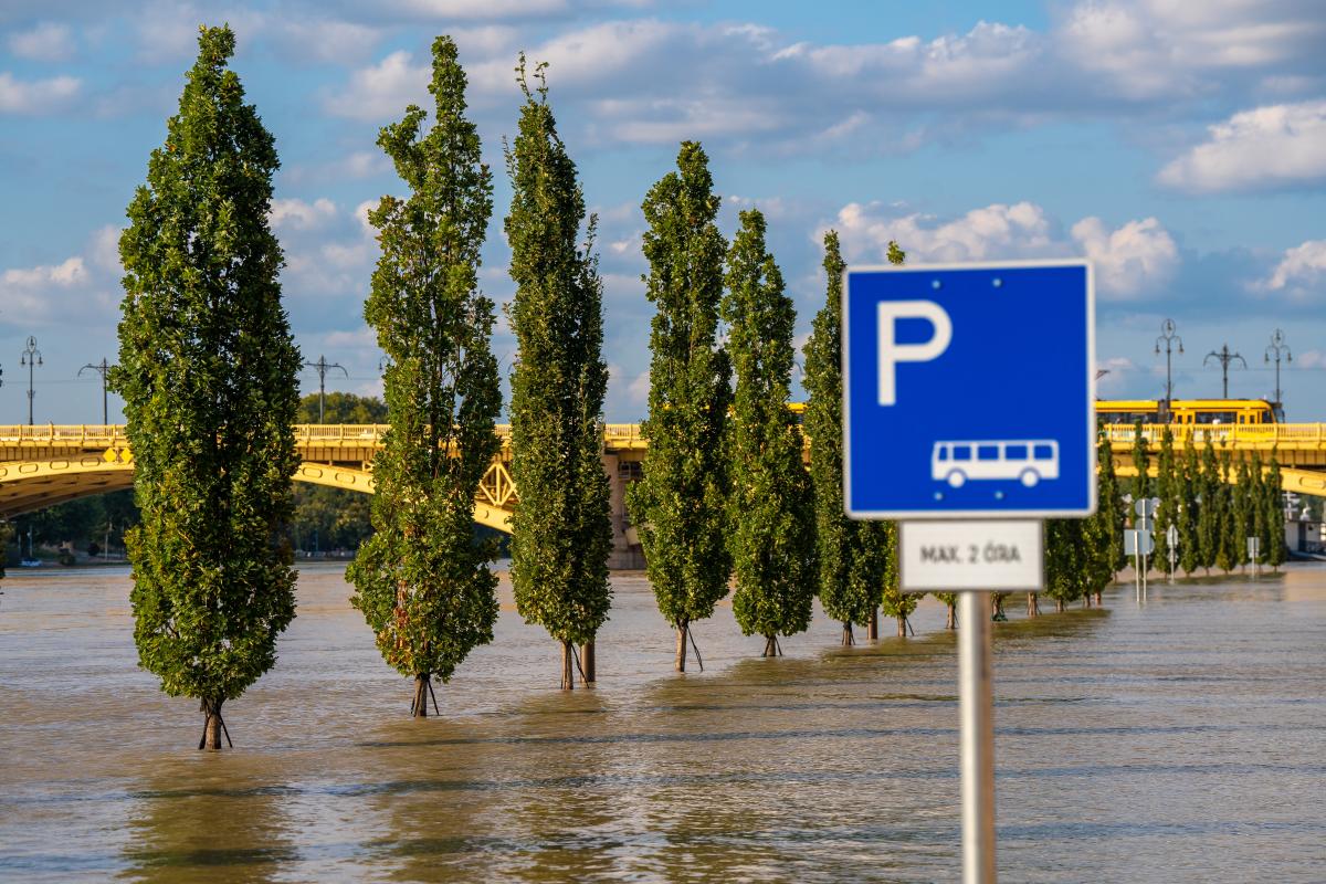 EIOPA recommends new risk factors for flood, windstorm and hail risk in ...